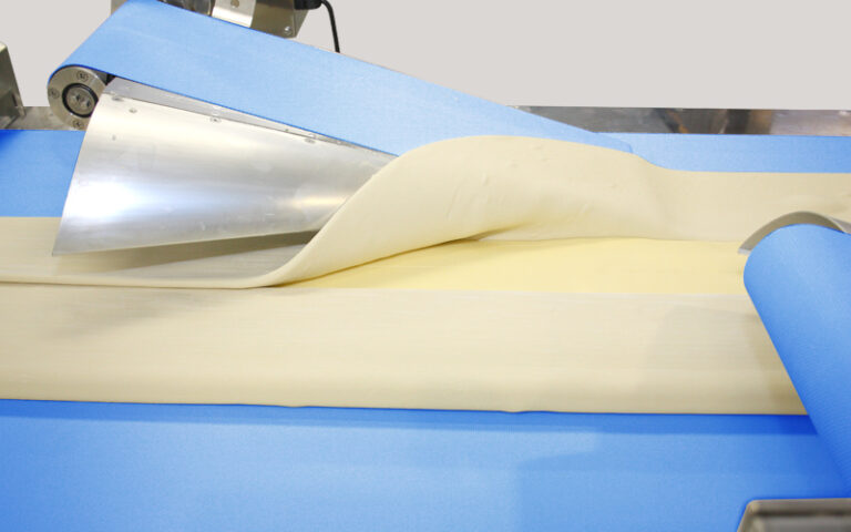 V4-Pastry Production Line - Rheon U.S.A.